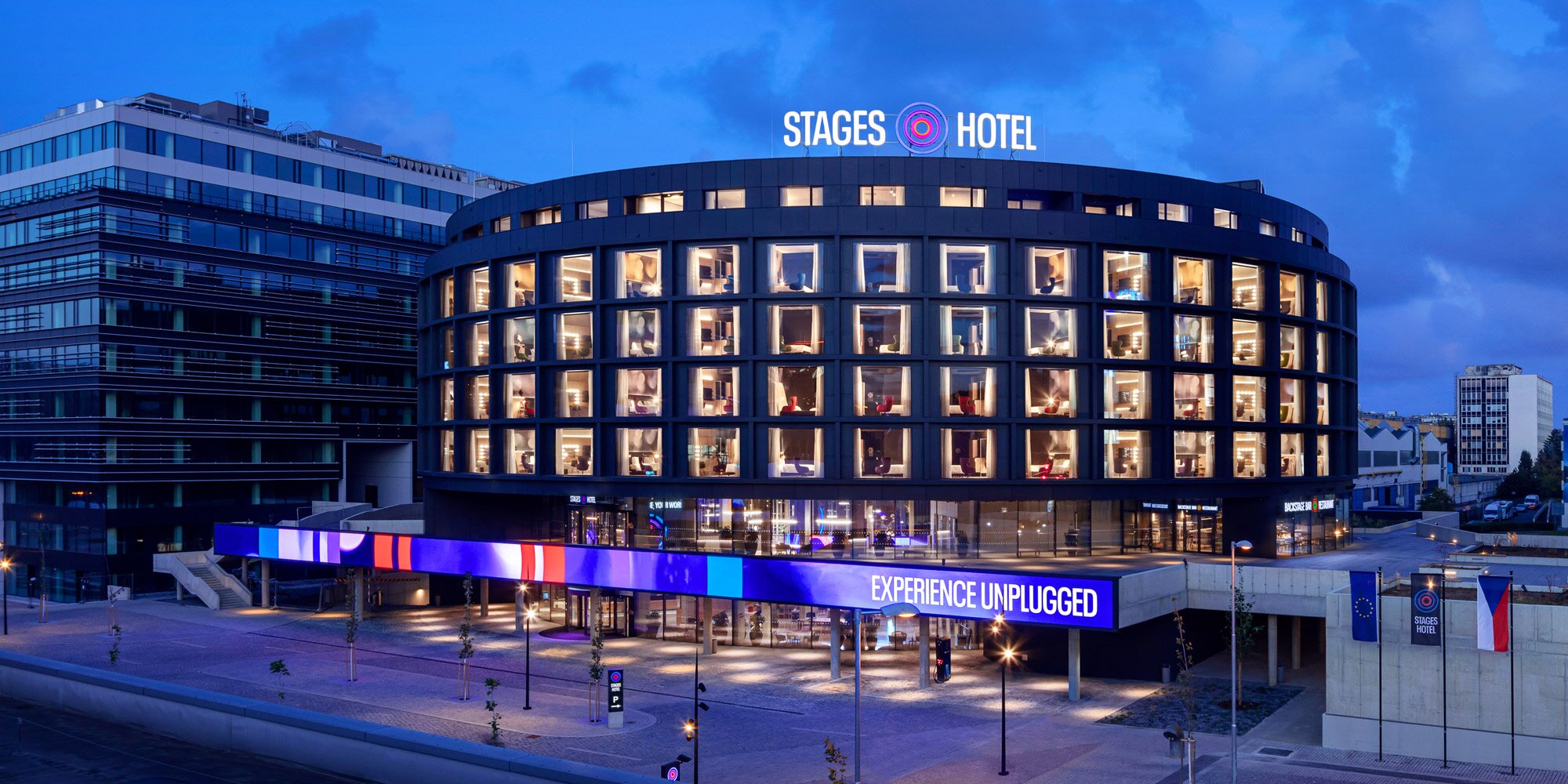 4* hotel u O2 areny: snídaně, parkování, dítě zdarma | Slevomat.cz